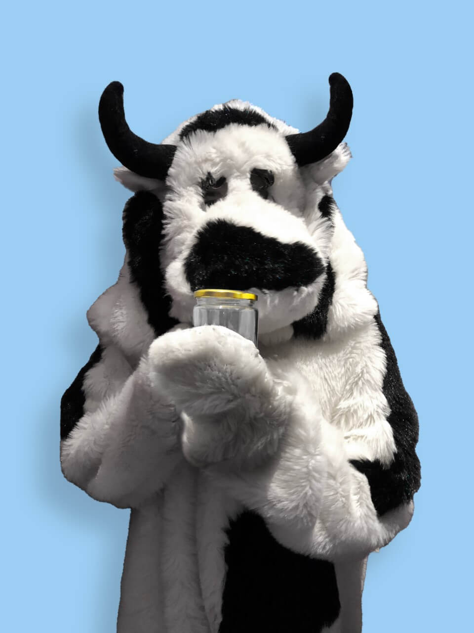 PETA Sends Scott Morrison a ‘Cow Fart’ in a Jar - PETA Australia